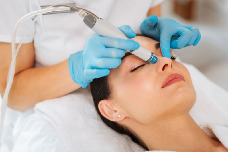 Hydrafacial hudbehandling i Oslo | Prime Medical Clinic.